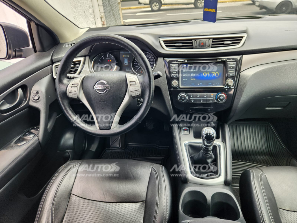 QASHQAI SENSE AC 2.0 5P 4X2 TM - NAUTOS