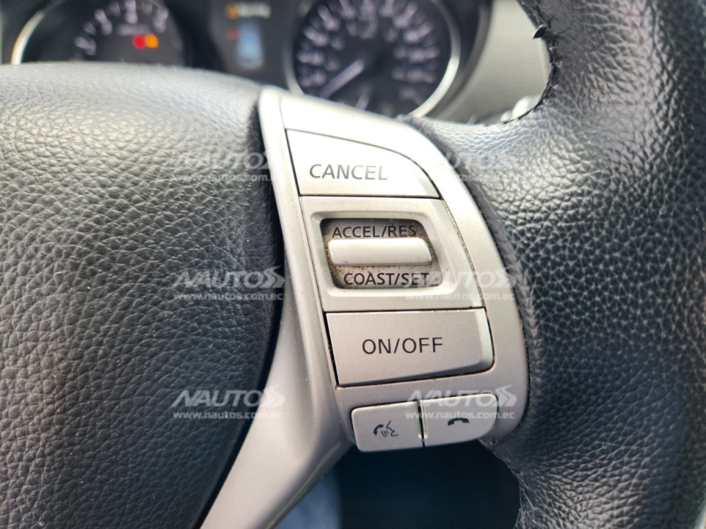 QASHQAI SENSE AC 2.0 5P 4X2 TM - NAUTOS